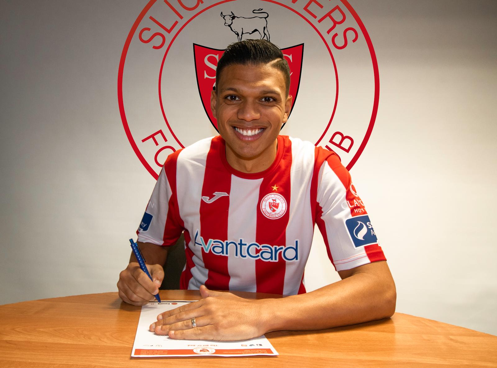 De Vries signs for 2021 – Sligo Rovers