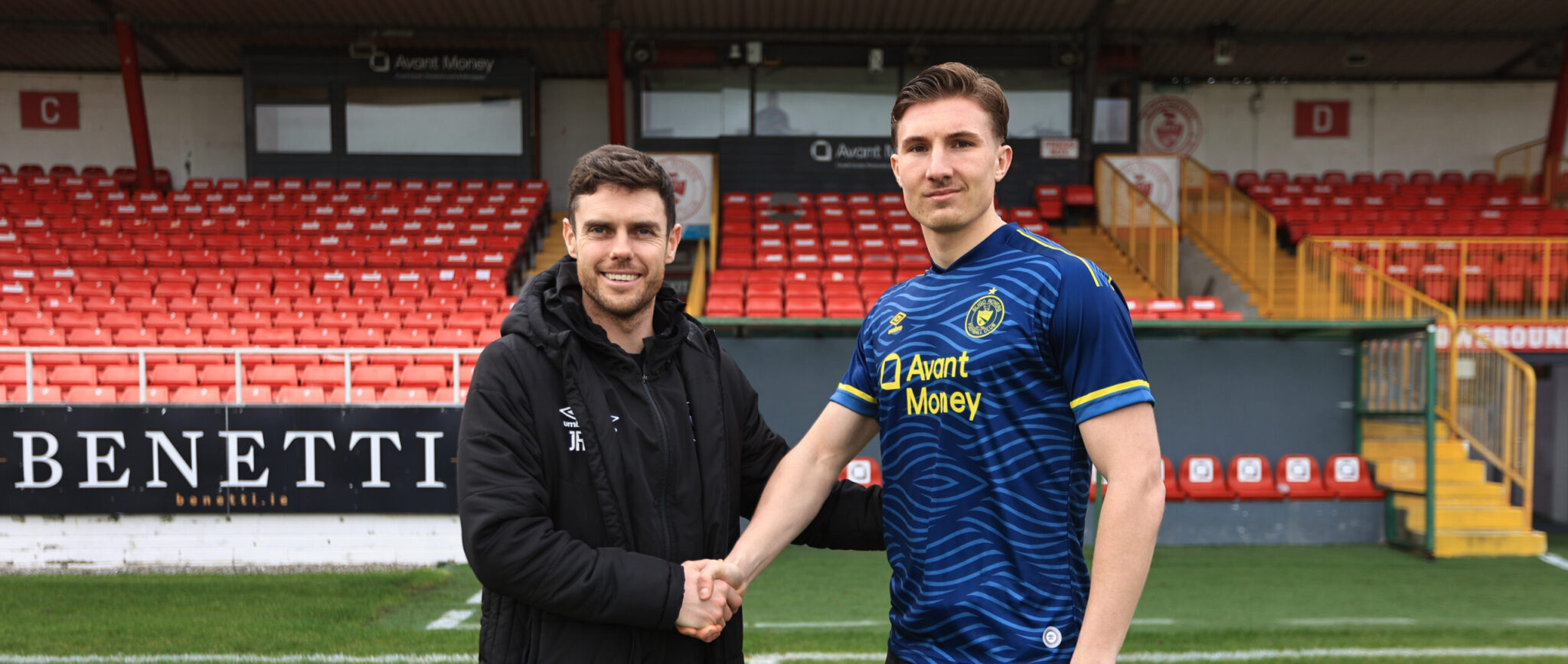 Full back Lintott joins on loan – Sligo Rovers